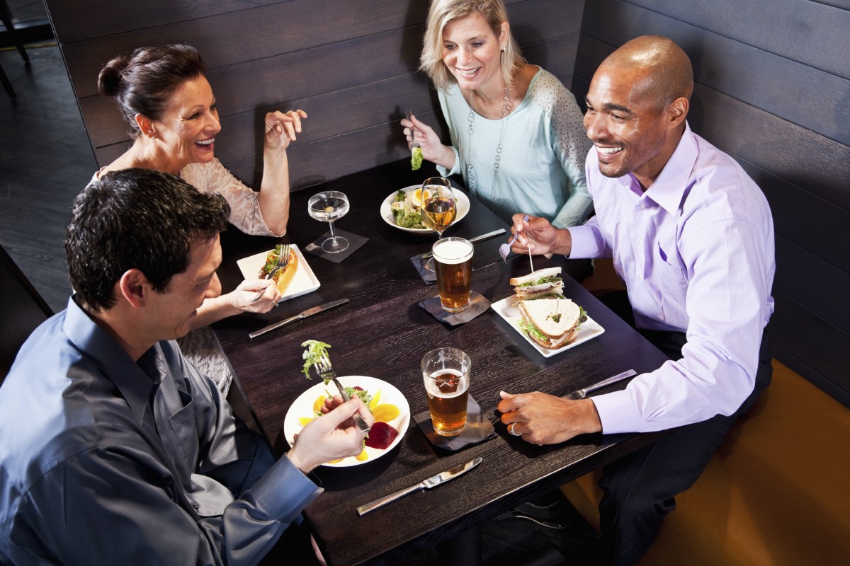 7 Tips for Eating Out - DeliverLean